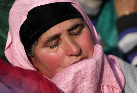Relative Slain Indian Policeman Ghulam Nabi Editorial Stock Photo ...