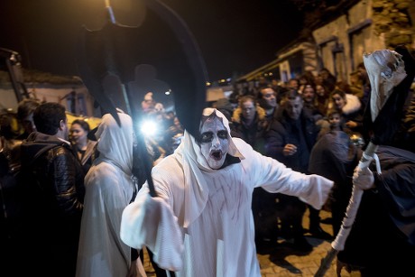 Residents Try Scare People Front Mosque Editorial Stock Photo - Stock ...