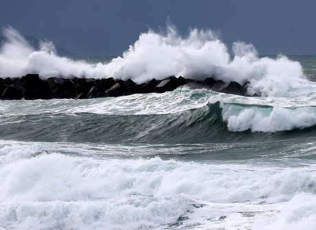 View Big Wave Paseo Nuevo San Editorial Stock Photo - Stock Image ...
