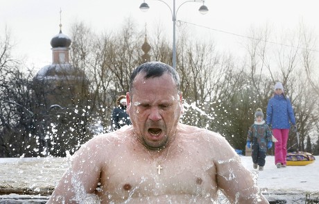 Epiphany swimming in Moscow, Russian Federation - 19 Jan 2018 Stock ...
