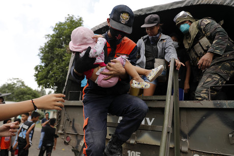 Filipino Rescuer Carries Baby During Rescue Editorial Stock Photo ...