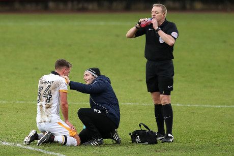 Luke Hannant Checked Head Injury Editorial Stock Photo - Stock Image ...