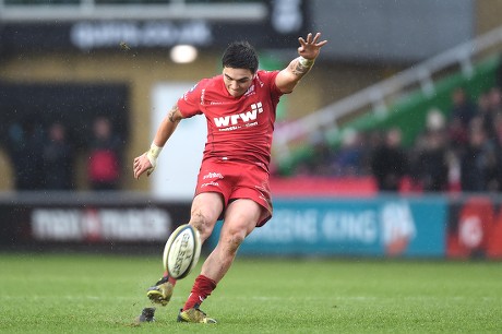 Jacob Botica Scarlets Kicks Goal Editorial Stock Photo - Stock Image ...