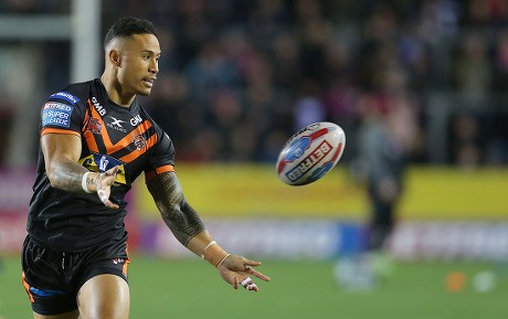 Zeb Taia St Helens Goes Over Editorial Stock Photo - Stock Image ...