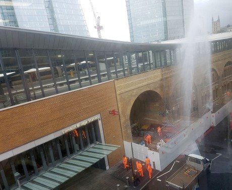 Burst Water Main Outside London Bridge Editorial Stock Photo - Stock ...