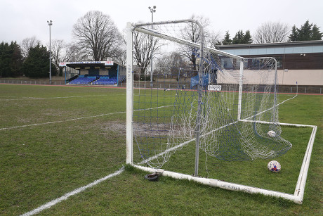 Ilford vs Tower Hamlets, Essex Senior League, Football, Cricklefields ...