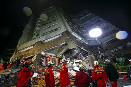 Rescuers Rushing Against Time Search Survivors Editorial Stock Photo ...