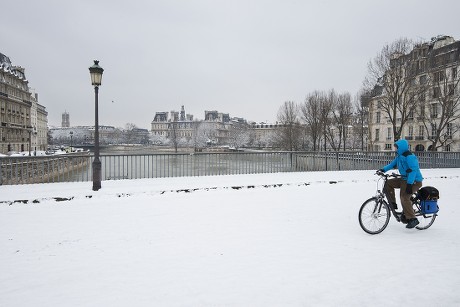 Paris Under Heavy Snow Fall After Editorial Stock Photo - Stock Image ...