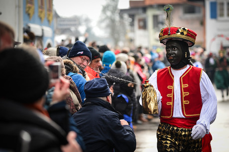 Participants Wearing Traditional Costumes Perform Annual Editorial ...