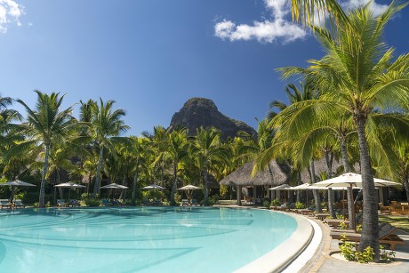 8 Beachcomber hotel Stock Pictures, Editorial Images and Stock Photos ...