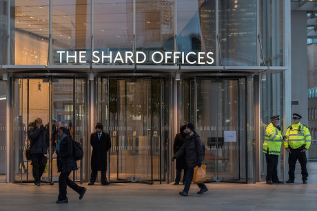 __COUNT__ imágenes de Increase security at the Shard, London, UK - 08 ...