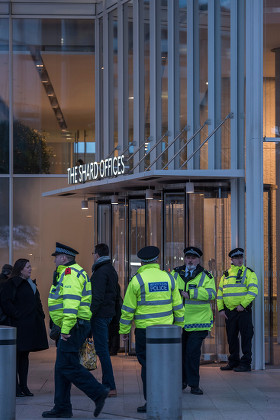 __COUNT__ imágenes de Increase security at the Shard, London, UK - 08 ...