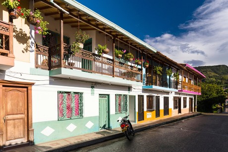 93 Typical american town Stock Pictures, Editorial Images and Stock ...