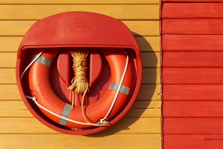 67 Floating tyre Stock Pictures, Editorial Images and Stock Photos ...