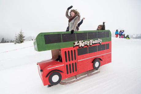 Team Kelly Family Bus Races Down Editorial Stock Photo - Stock Image ...