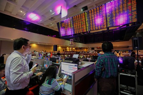 Brokers Philippine Stock Exchange Pse Continue Editorial Stock Photo ...