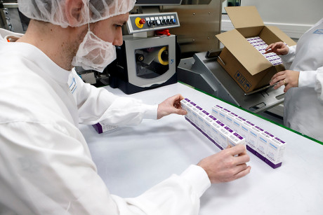 Employee Works Production Line Medicine Tractocile Editorial Stock ...