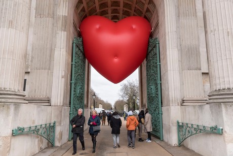 Giant Chubby Heart Balloon Seen Wellington Editorial Stock Photo ...