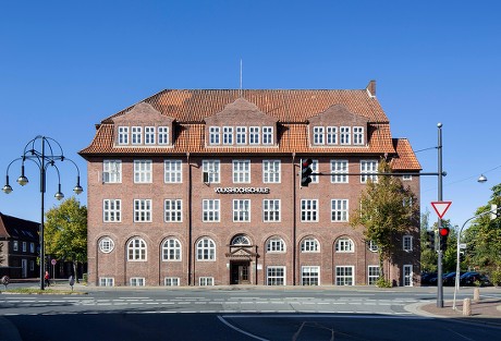 250 Vocational school building Stock Pictures, Editorial Images and ...