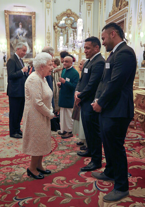 Queen Elizabeth Ii Meets Rugby Players Editorial Stock Photo - Stock ...
