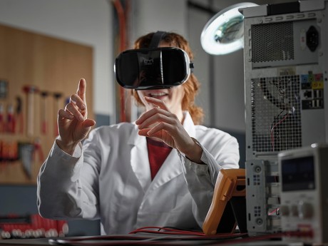 750 Lab smock Stock Pictures, Editorial Images and Stock Photos ...