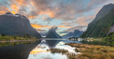 Mitre Peak Reflecting Water Sunset Milford Editorial Stock Photo ...
