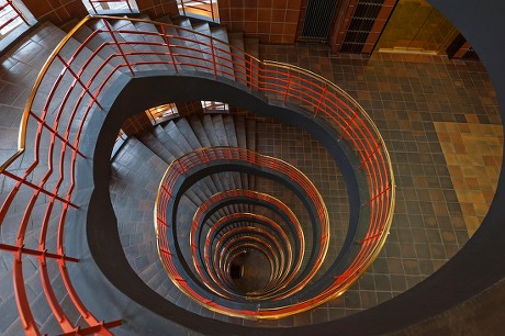 Round Staircase Kontor Building Sprinkenhof Hamburg Editorial Stock ...