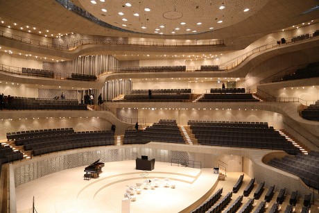 9 Large auditorium room Stock Pictures, Editorial Images and Stock ...
