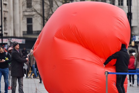 Chubby Heart By Anya Hindmarch Trafalgar Editorial Stock Photo - Stock ...