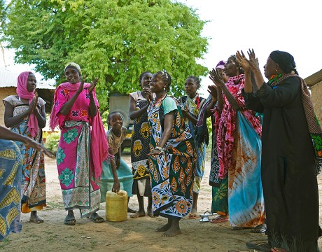 73 Native african women dance Stock Pictures, Editorial Images and ...