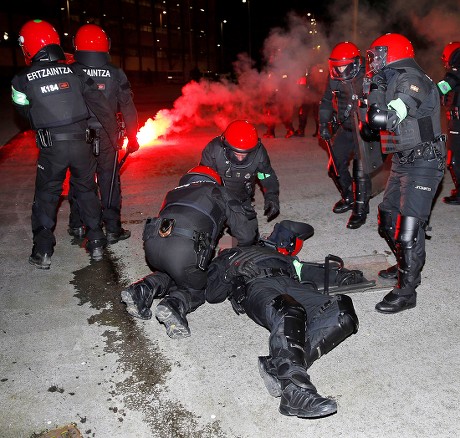 Member Ertzaintza Basque Country Police Force Editorial Stock Photo ...