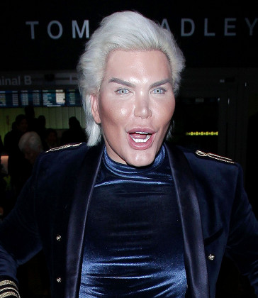 __COUNT__ Rodrigo Alves at LAX International Airport, Los Angeles, USA ...
