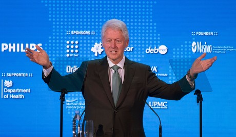 Former Us President Bill Clinton Delivers Editorial Stock Photo - Stock ...