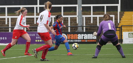 Pam Mcroberts Crystal Palace Ladies Battles Editorial Stock Photo ...