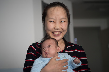 Palm Baby Born After 24week Gestation Editorial Stock Photo - Stock ...