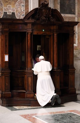 Pope Francis Goes Confession Confessor Father Editorial Stock Photo ...