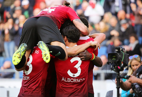 __COUNT__ imágenes de Hannover 96 vs FC Augsburg, Hanover, Germany - 10 ...