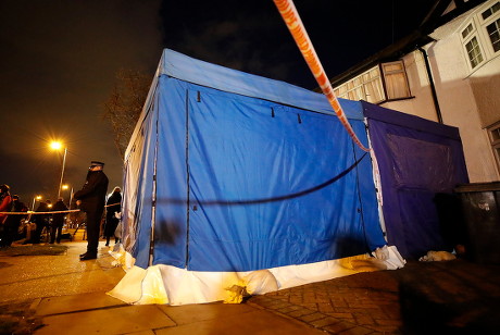 Police Evidence Tent Covers Drive House Editorial Stock Photo - Stock ...