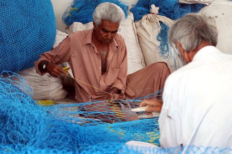 Fishing net factory in Karachi, Pakistan - 14 Mar 2018 Stock Pictures ...