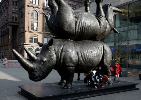 last three rhino sculpture new york Stock Photos (Exclusive) | Shutterstock
