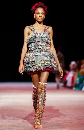 Model Presents Creation Leandi Mulder Collective Editorial Stock Photo ...