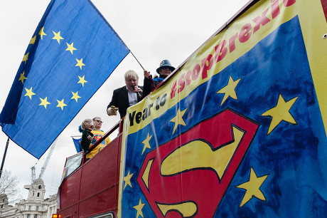 Anti Brexit protests, London, UK - 29 Mar 2018 Stock Pictures ...