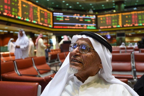 Kuwaiti Trader Sits Observes Stock Markets Editorial Stock Photo ...