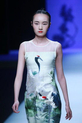__COUNT__ imágenes de Hao Weiming show, Runway, Fall Winter 2018, China ...