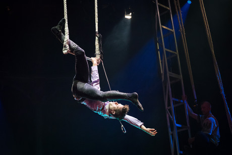 Travelling Circus Company Pirates Carabina Perform Editorial Stock ...