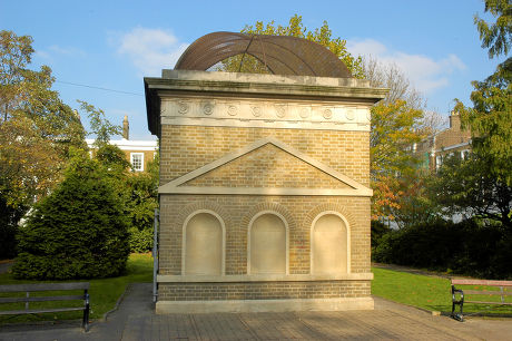 Unusual London Decorative Ventilation Shaft Gibson Editorial Stock ...