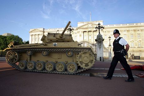 48 Panzer tanks Stock Pictures, Editorial Images and Stock Photos ...