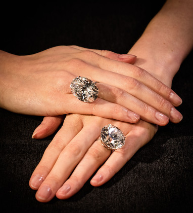 Historic Diamond Farnese Blue Go On Editorial Stock Photo - Stock Image ...