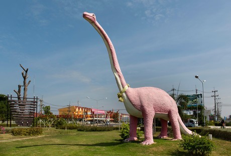 96 Dinosaur town Stock Pictures, Editorial Images and Stock Photos ...