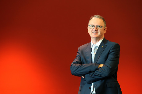 Woodside Ceo Managing Director Peter Coleman Editorial Stock Photo ...
